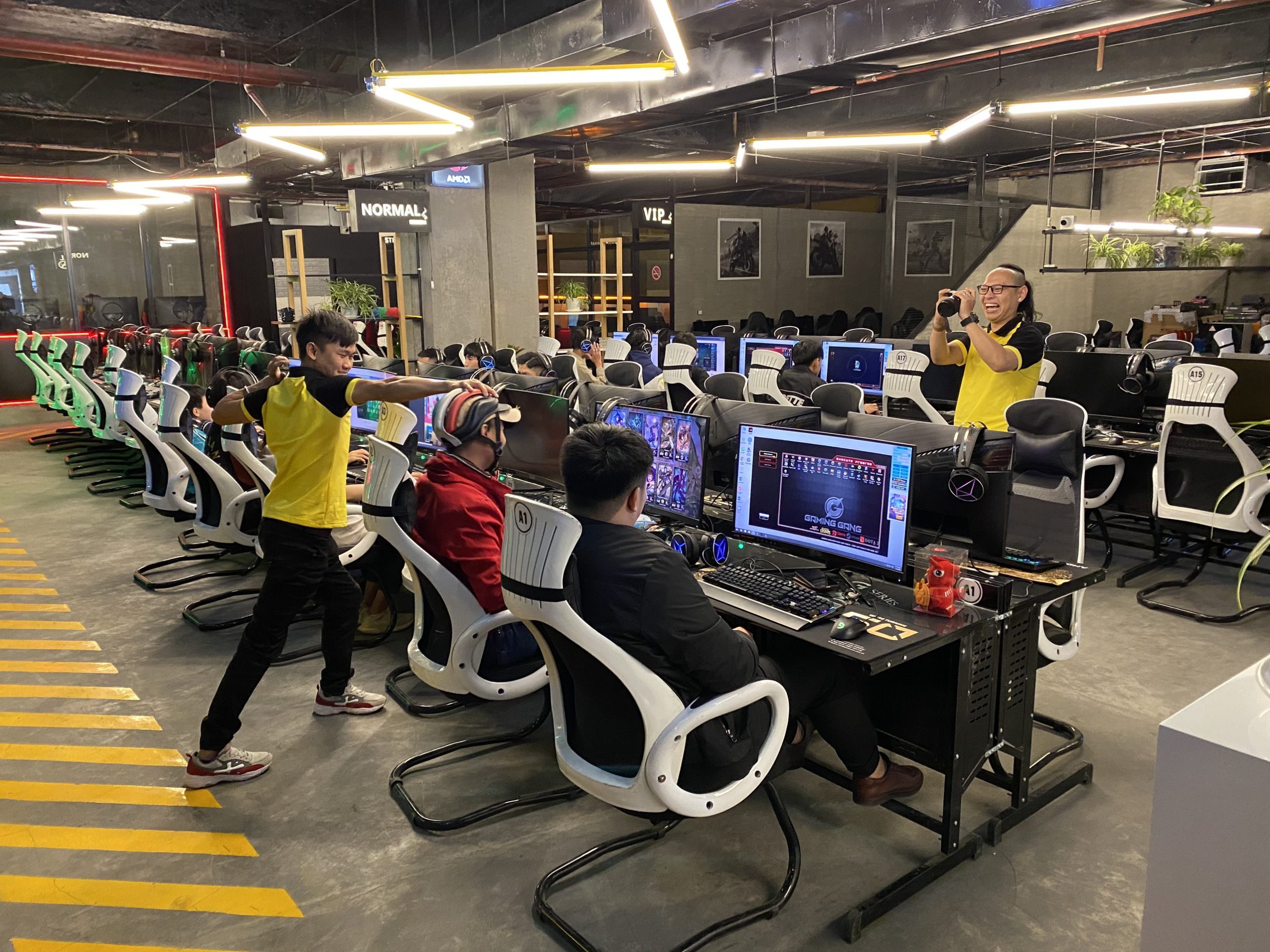 Gaming Gang - Phòng máy chuẩn "AMD Platinum iCafe" tại Đà Lạt