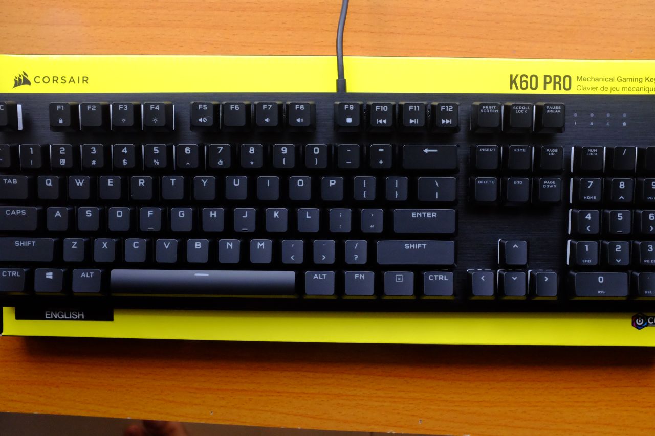 Corsair K60 Pro Mechanical Keyboard - Đánh Giá Gaming Gear