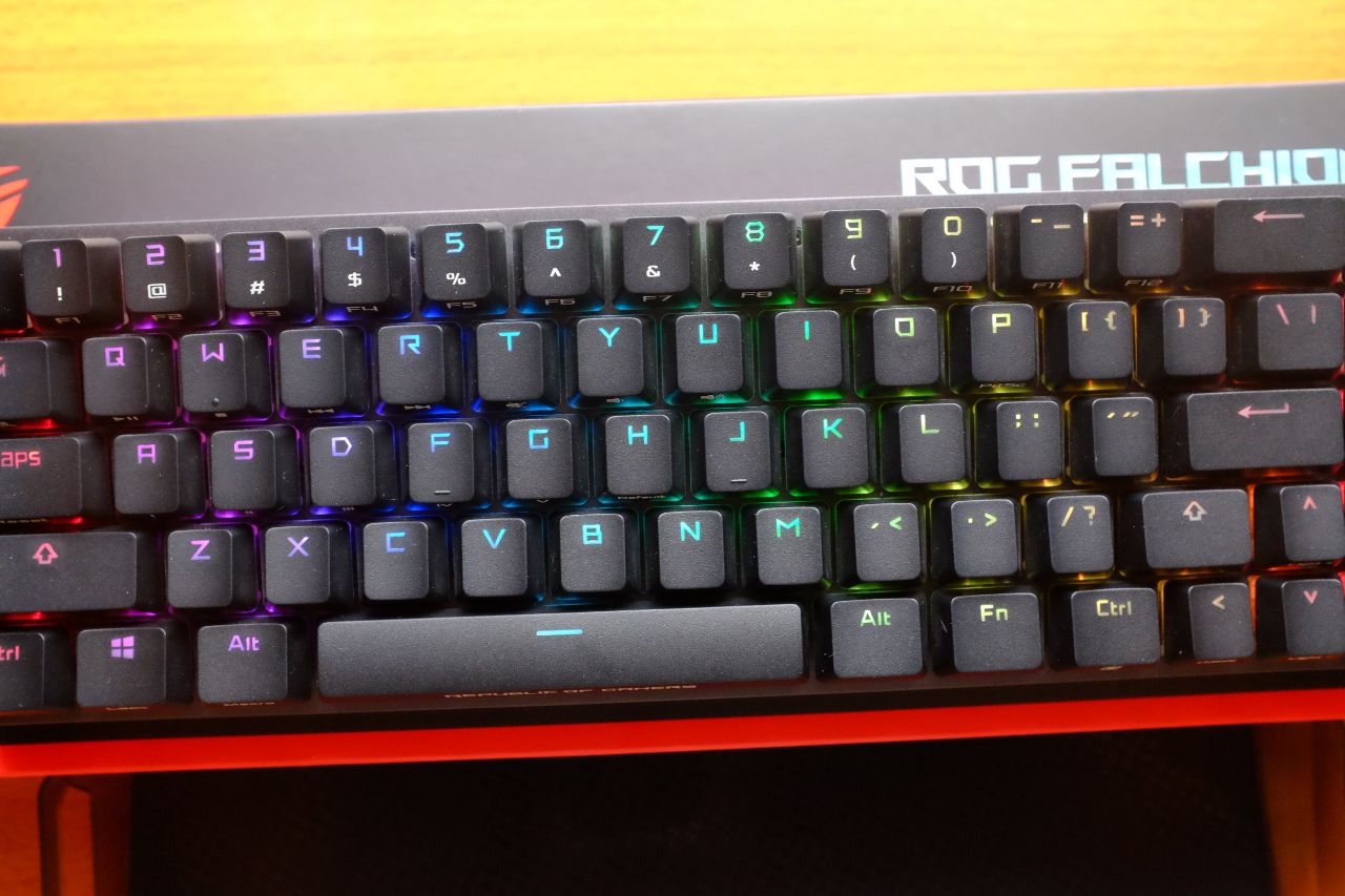 ASUS Falchion Wireless Gaming Keyboard - Đánh Giá Gaming Gear