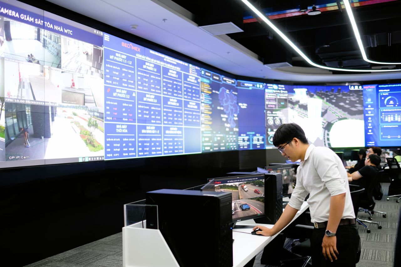 ASUS và VNTT thảo luận hợp tác trong lĩnh vực công nghiệp thông minh và ...