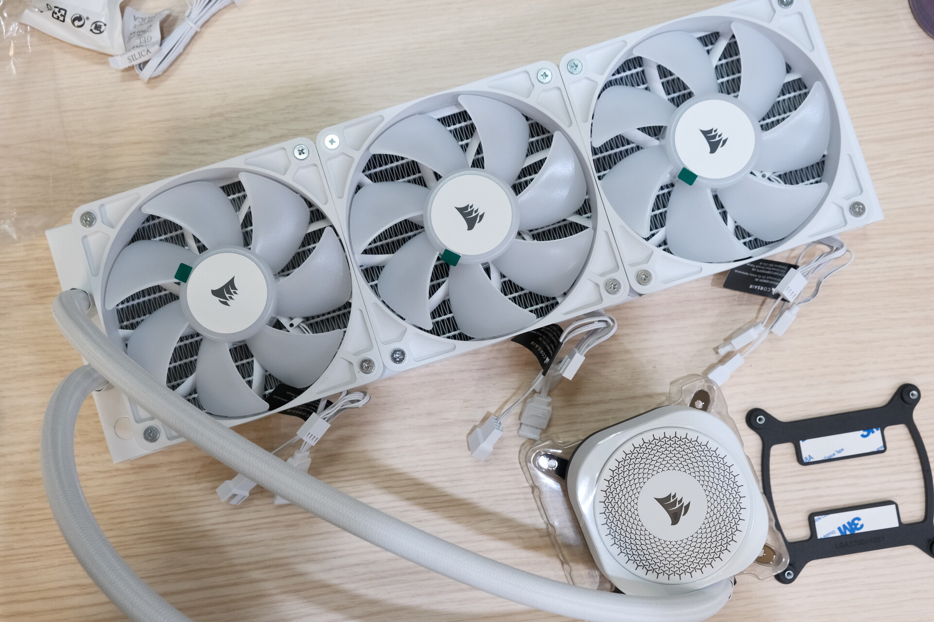 Corsair Nautilus 360 RS ARGB - Đánh Giá Gaming Gear