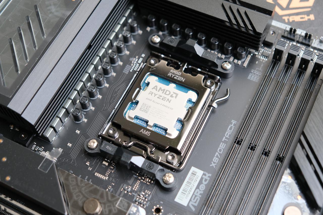 AMD Ryzen 9 9900X3D - Đánh Giá Gaming Gear