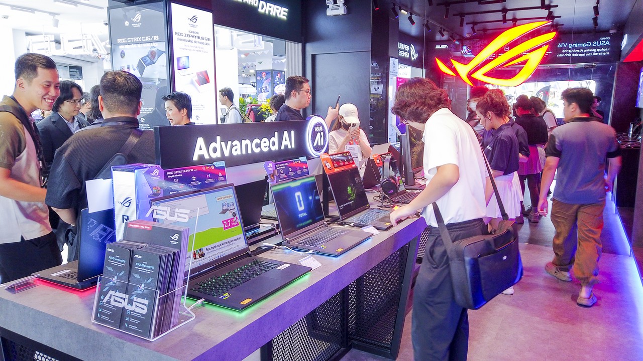 ASUS khai trương ASUS Exclusive Store đầu tiên tại TP.HCM - Sự Kiện ...